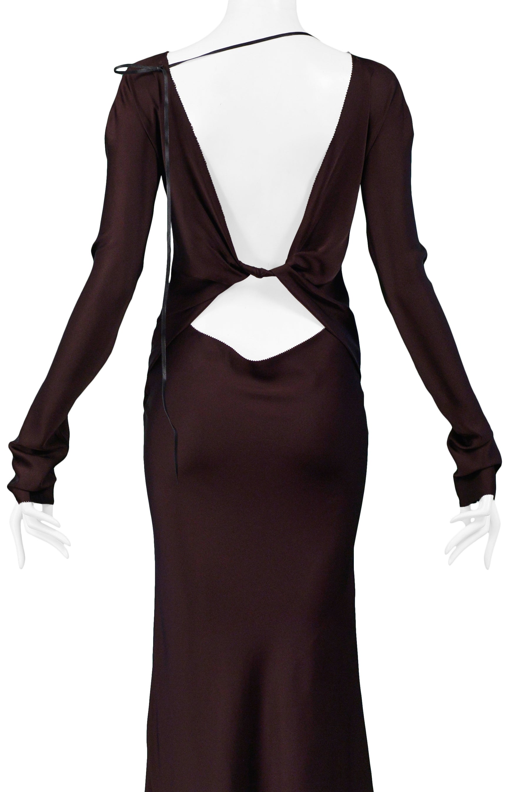 GUCCI BY TOM FORD ICONIC GOTHIC GOWN 2002